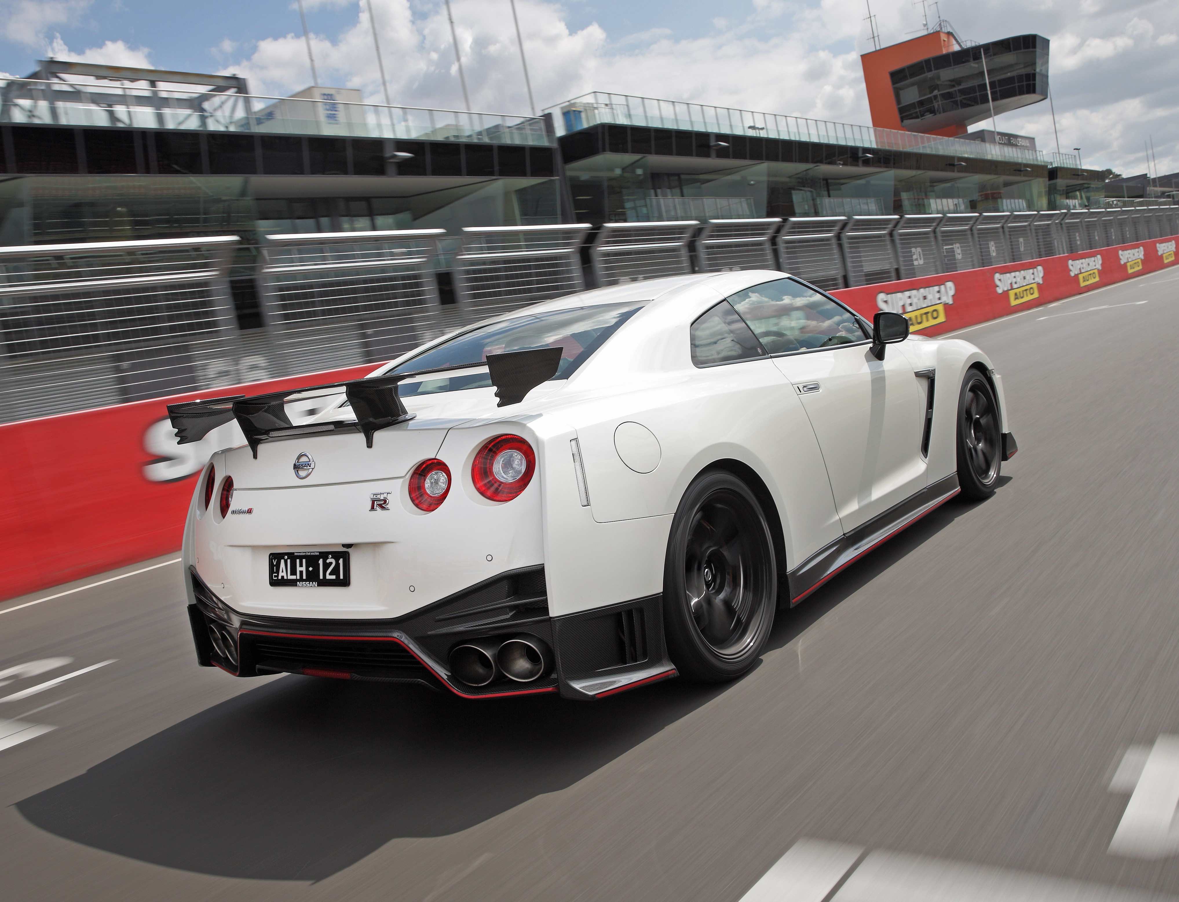 NISMO hits Australia and puts a capital R in GT-R for Nissan - EFTM