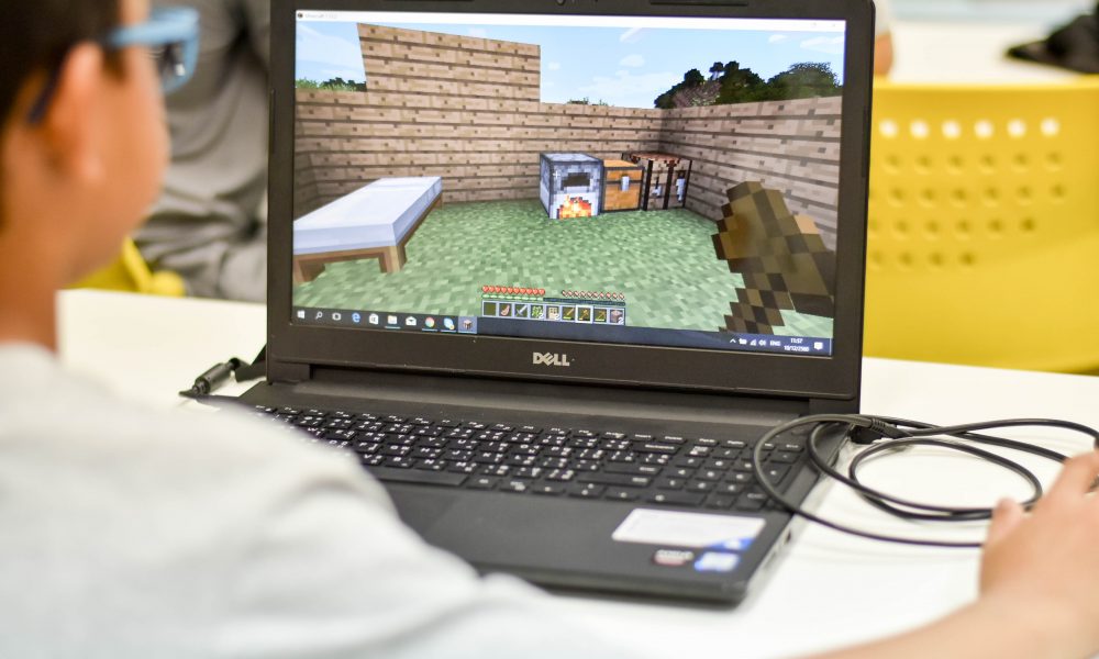 Celebrate 10 years of Minecraft at the Microsoft Store Sydney » EFTM