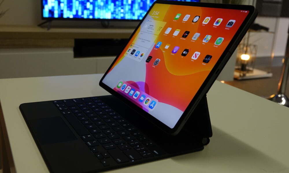 Apple Magic Keyboard Review » EFTM