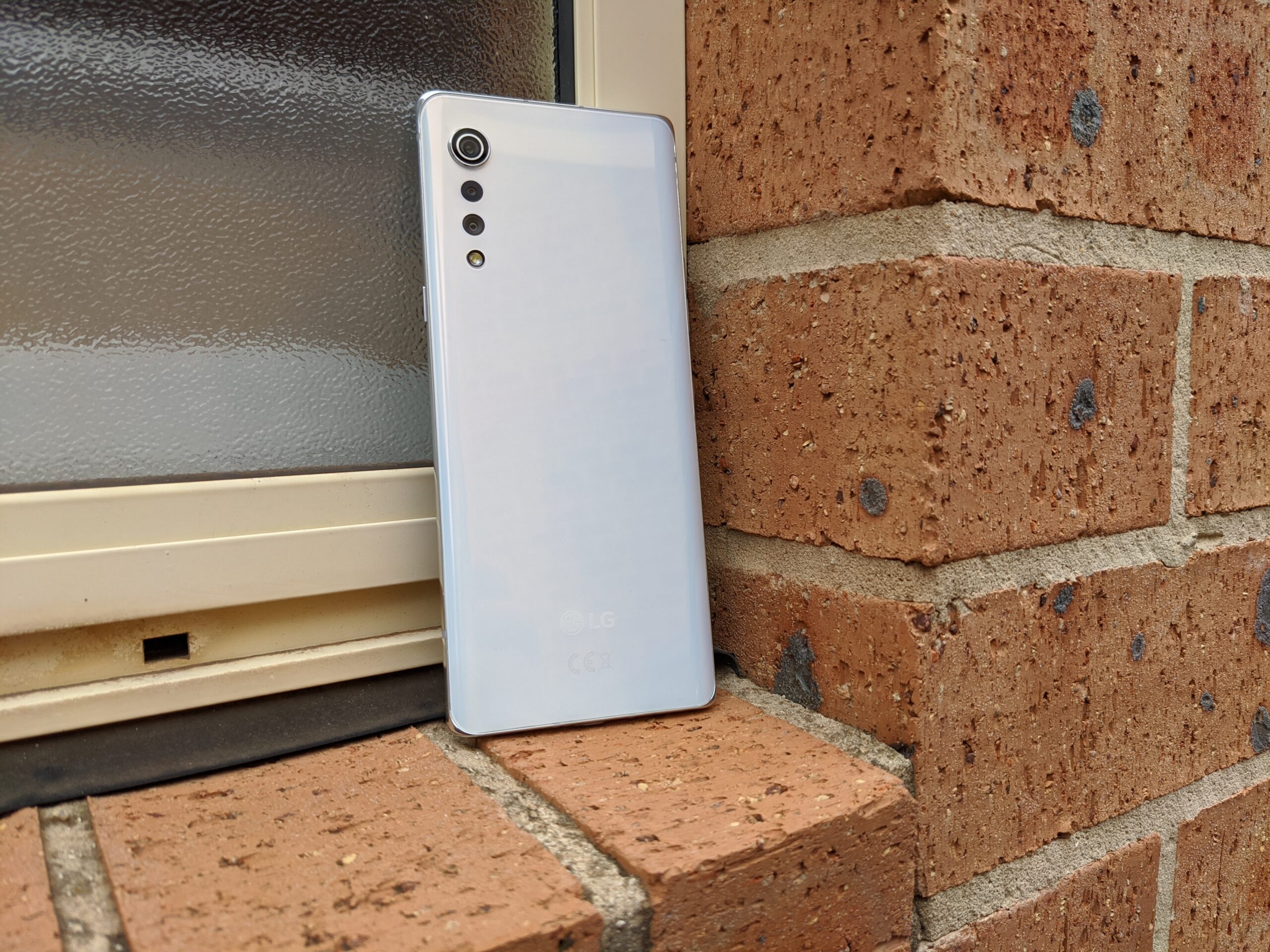 LG Velvet Review - back to design basics » EFTM
