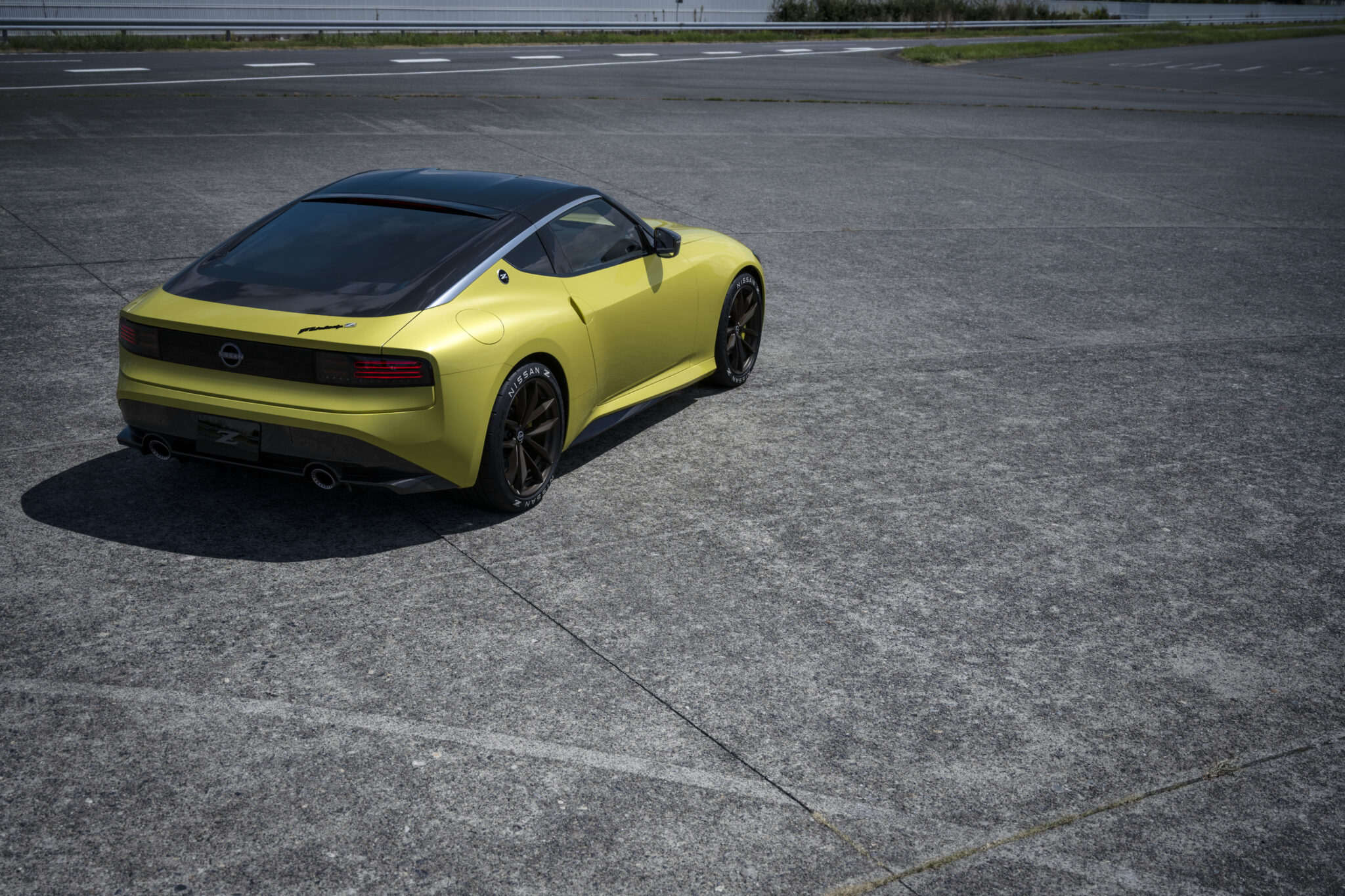 Nissan Z Proto - Love at first sight with a prototype that teases the ...