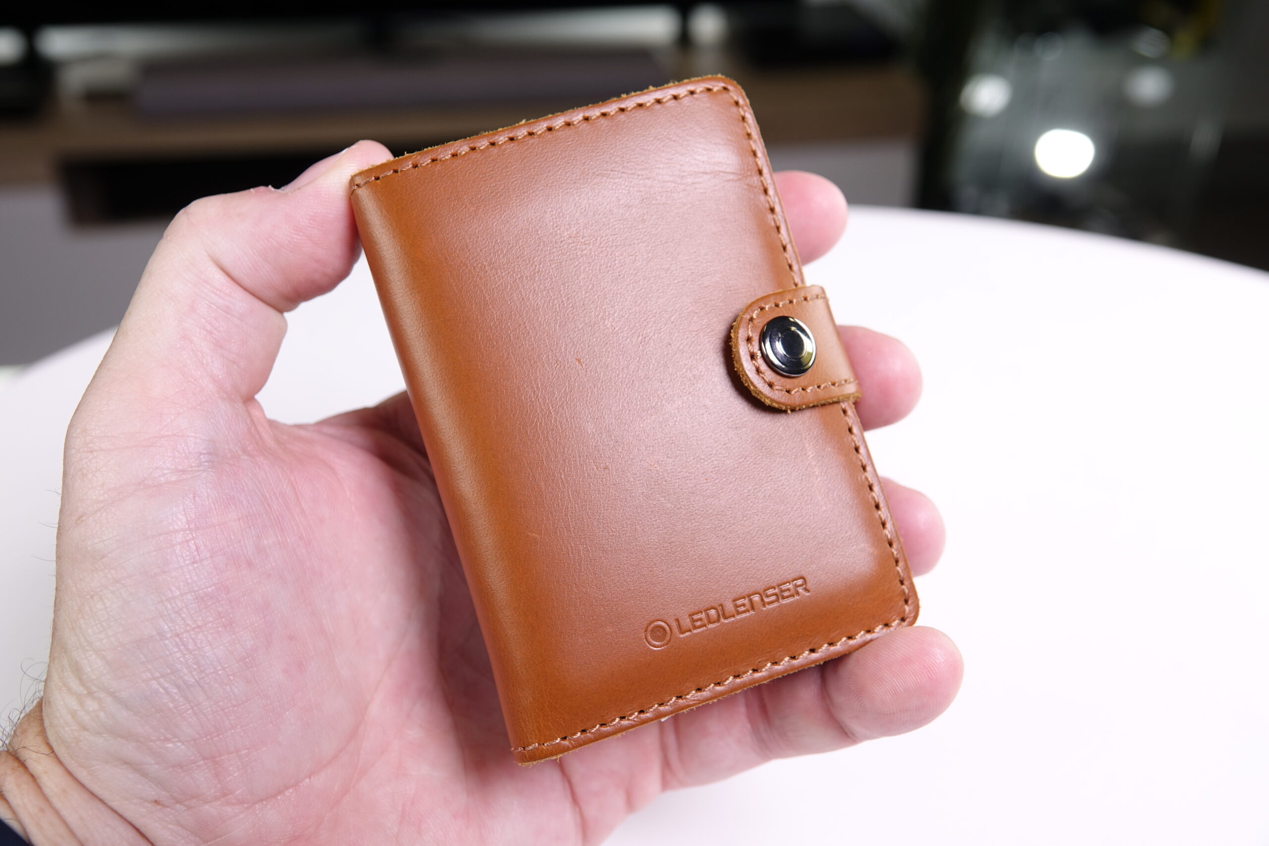 Ledlenser Lite Wallet review: Bulky but ok if you need the light