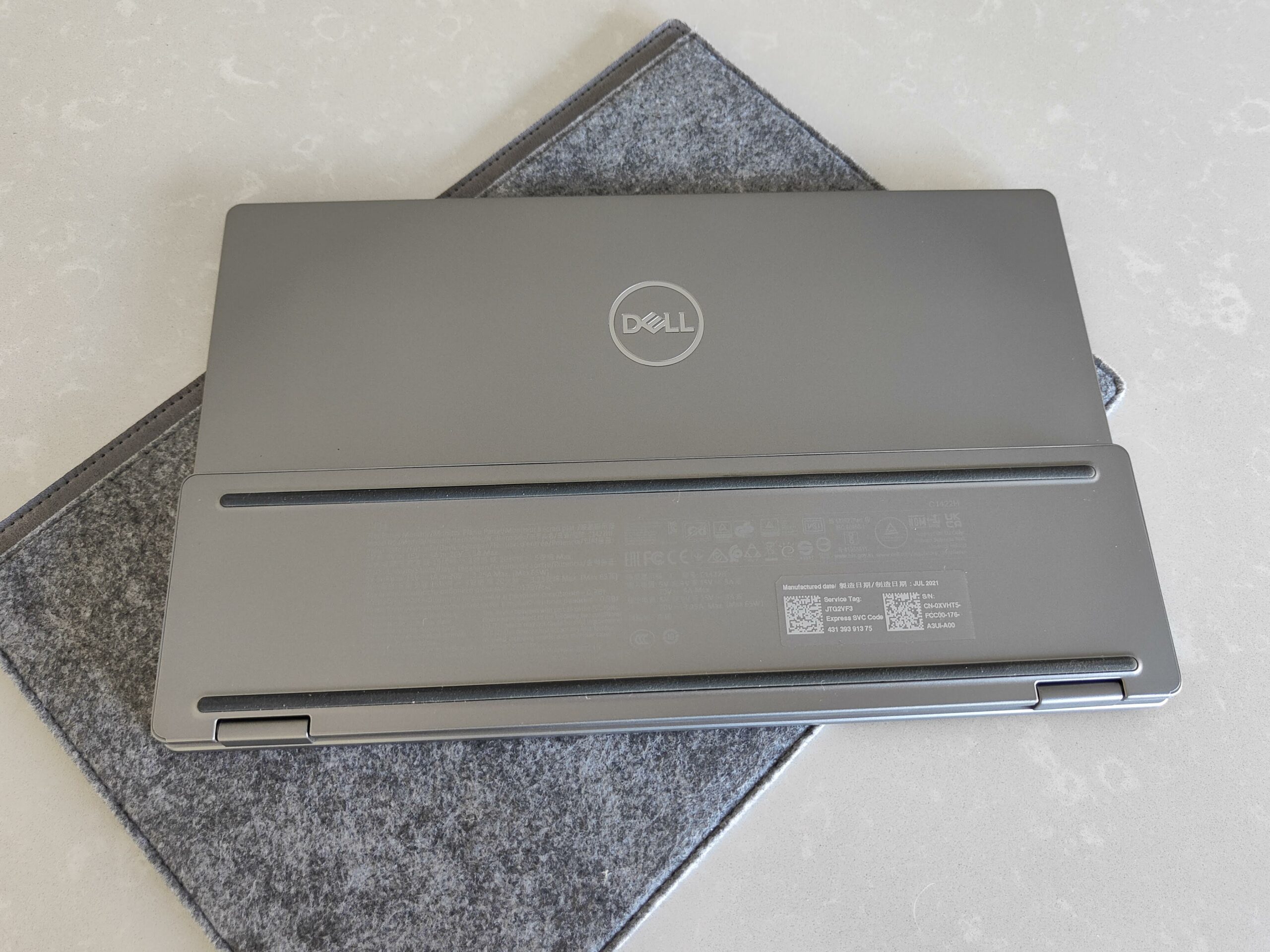 Review: Dell 14 Portable Monitor -- the stylish way to improve your ...