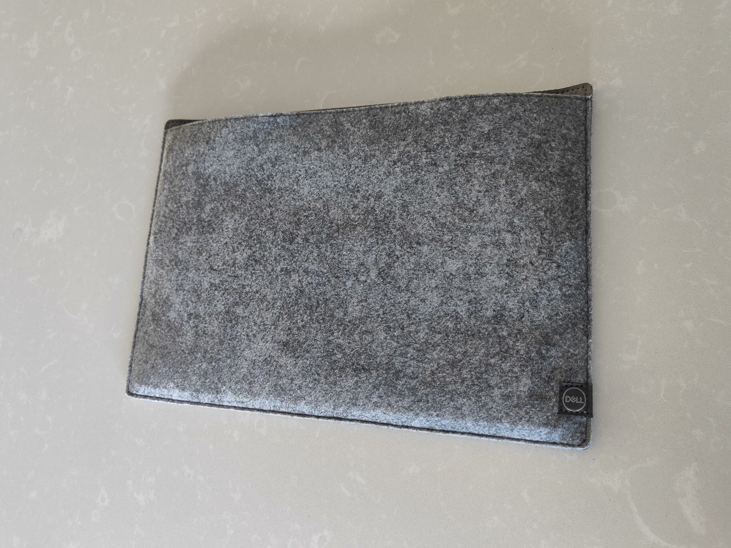 Review: Dell 14 Portable Monitor -- the stylish way to improve your ...