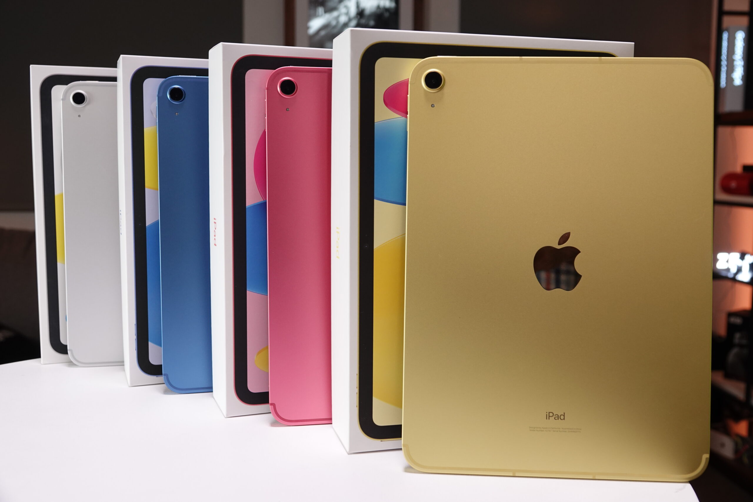 IPad 10th Generation Review Colourful And Powerful Bunch With One
