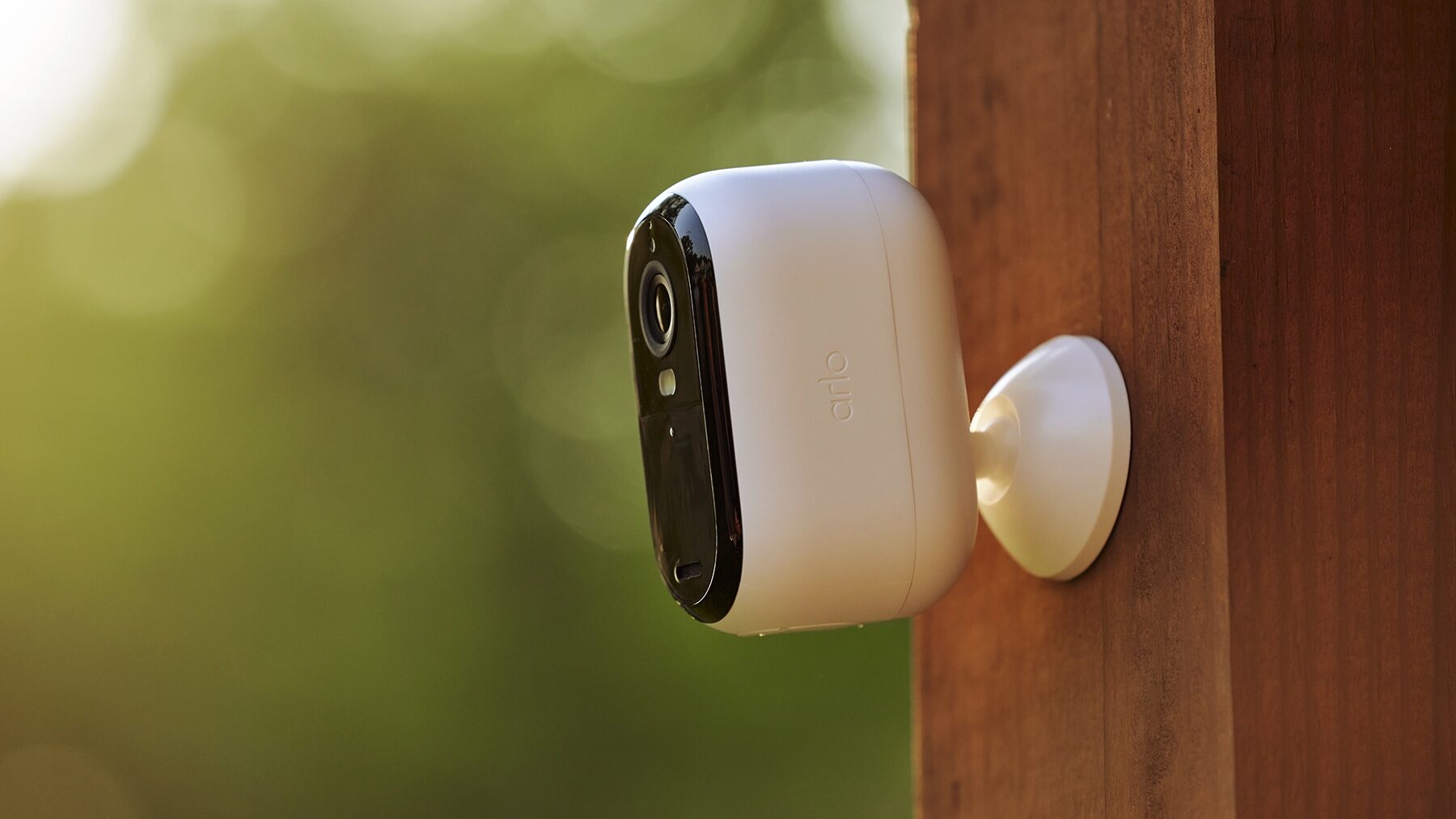 Arlo teams up with SmartThings from Samsung to expand capabilities across your smart home