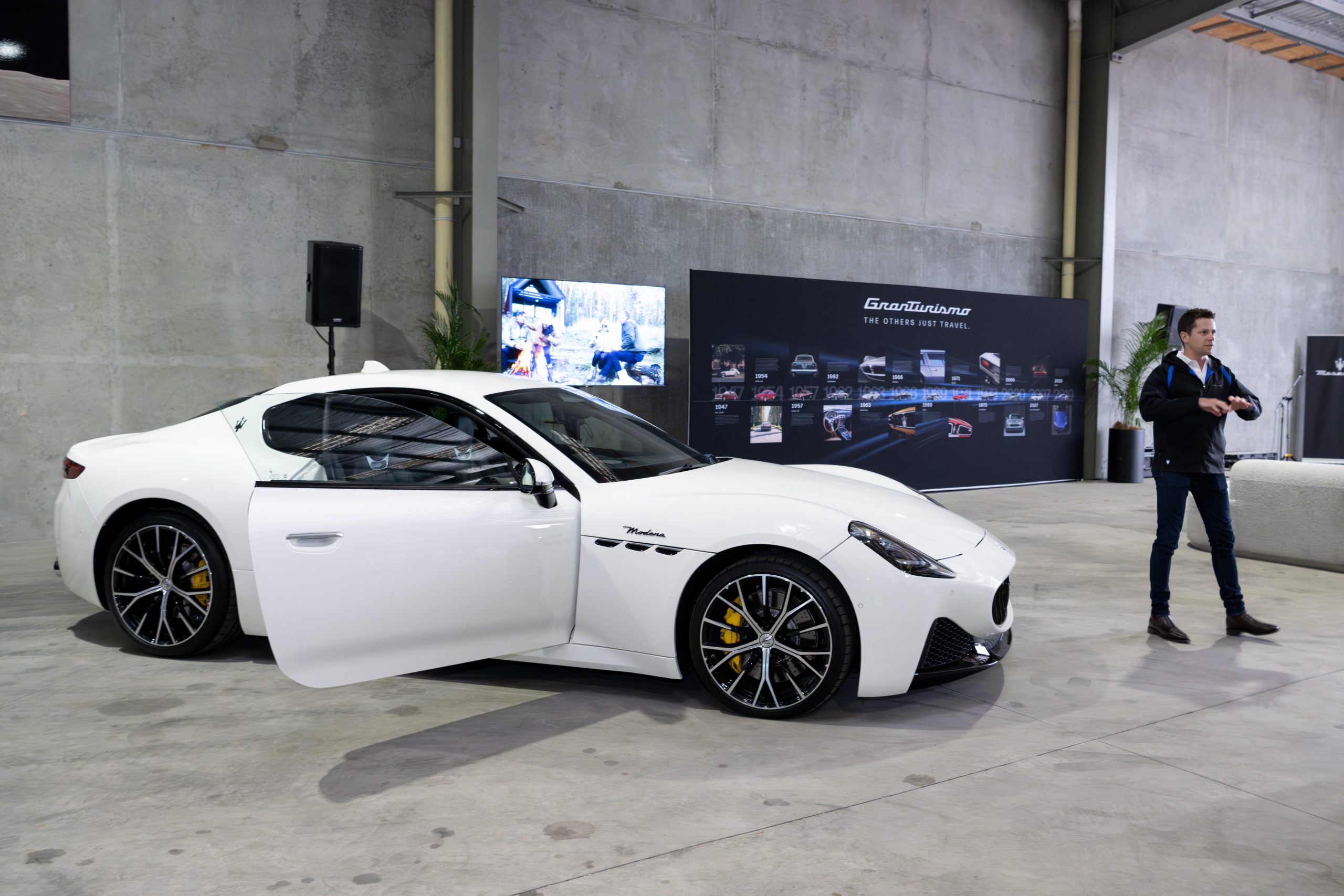 The Maserati GranTurismo is back in Australia with a new Maserati-built ...