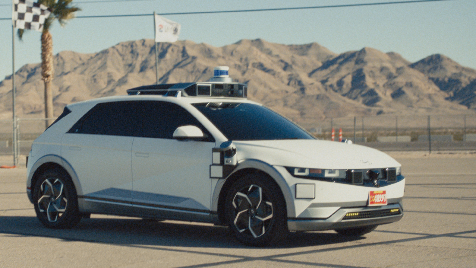 Autonomous Hyundai electric car passes learner driver test in the US