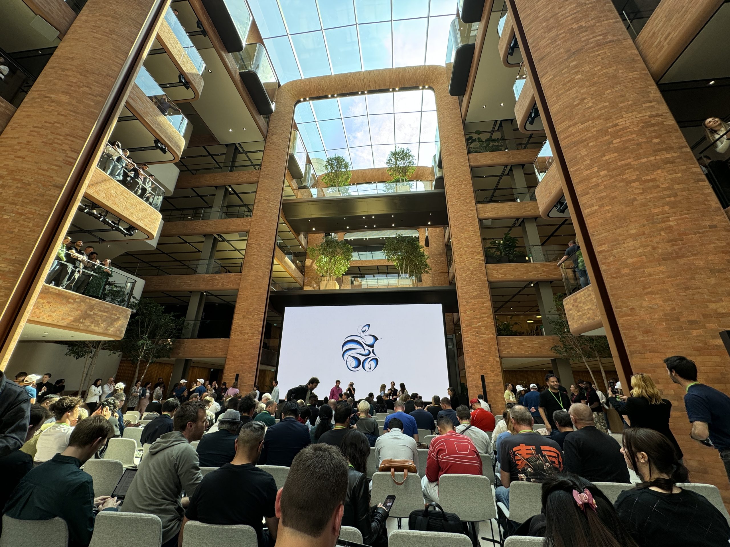 Apple announces the iPad Air with new power and larger screen size