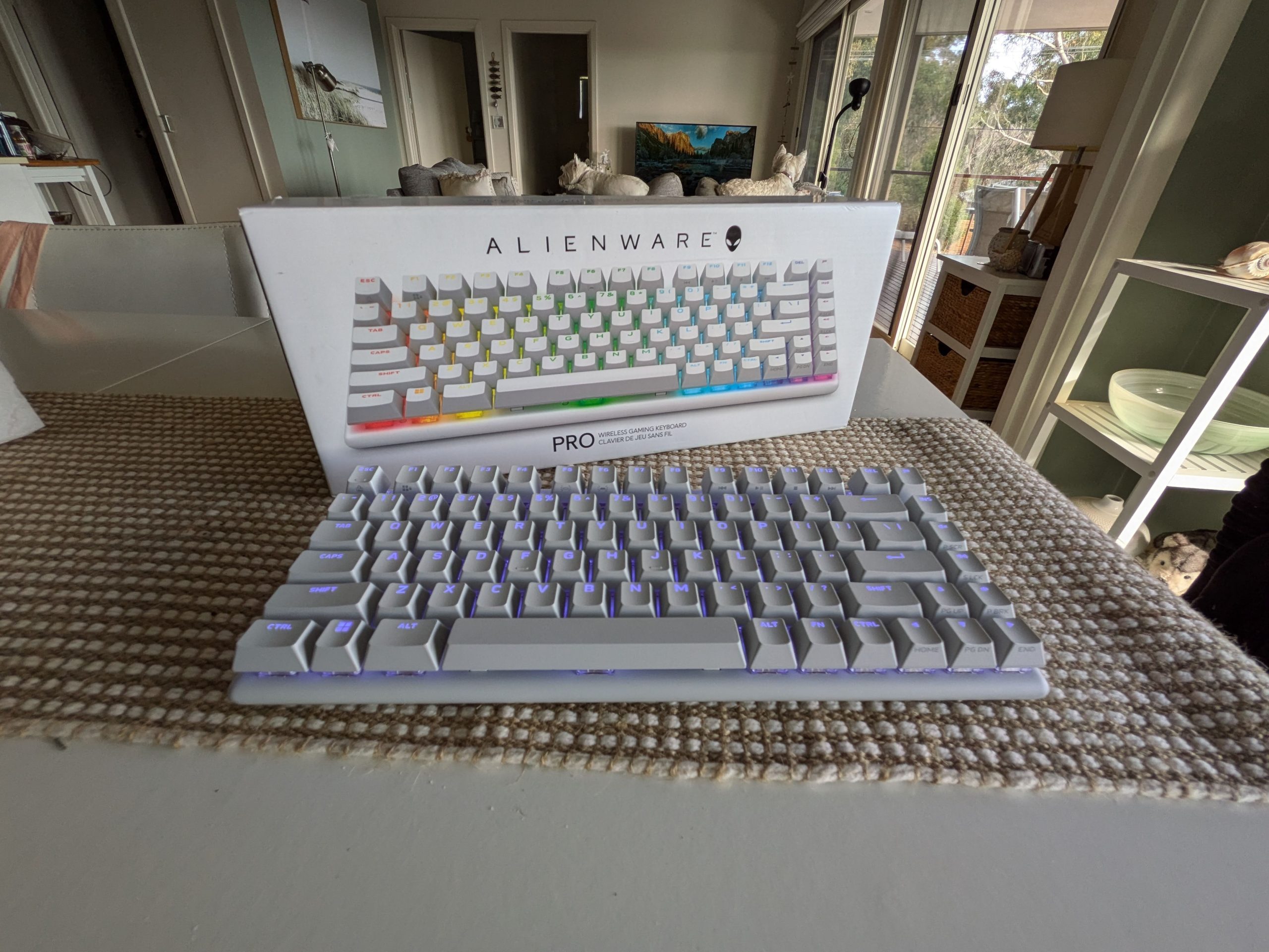 Review: Alienware Pro Wireless Gaming Keyboard -- compact, solid ...