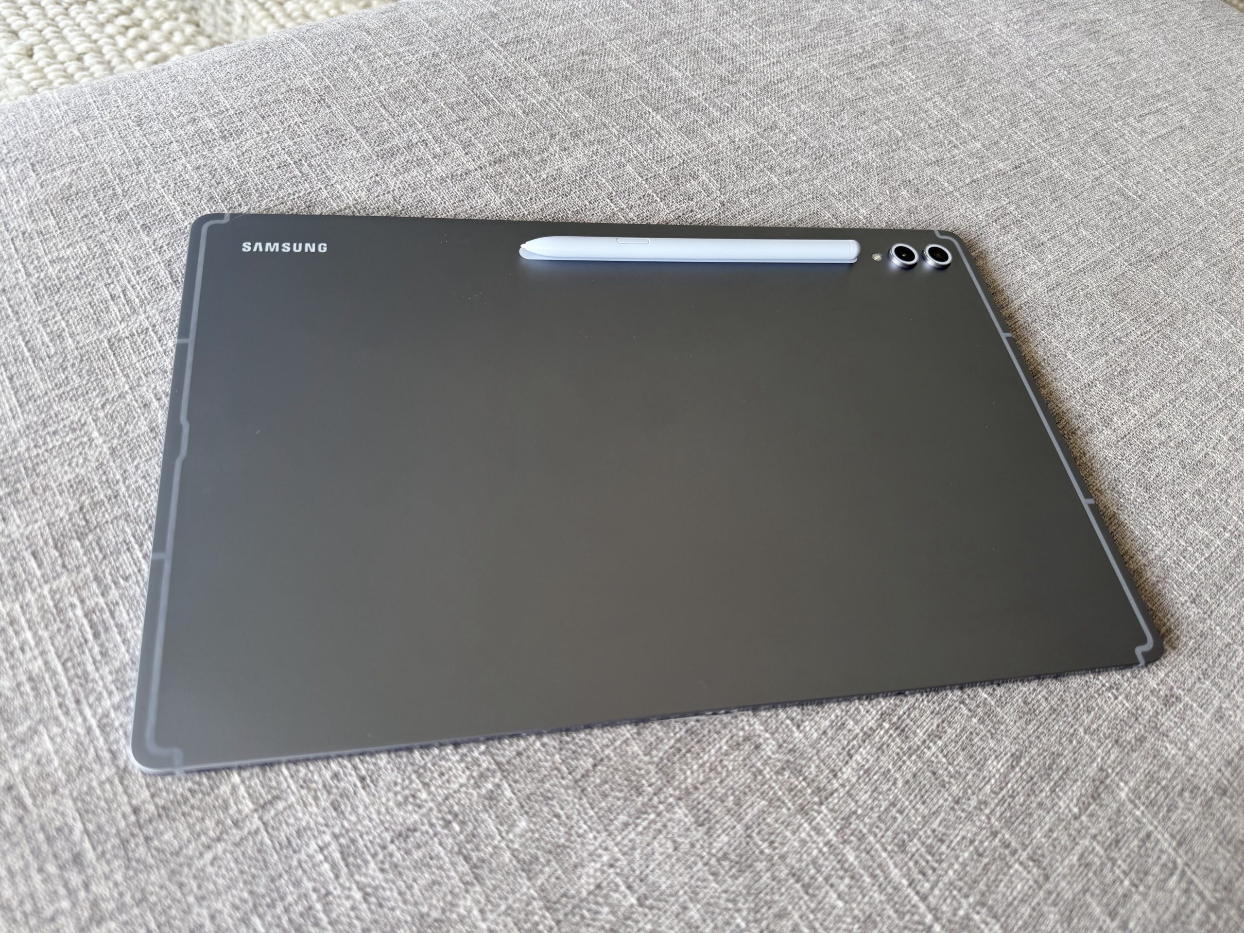 Samsung Galaxy Tab S10 Ultra Review -- it's smart and it's huge!