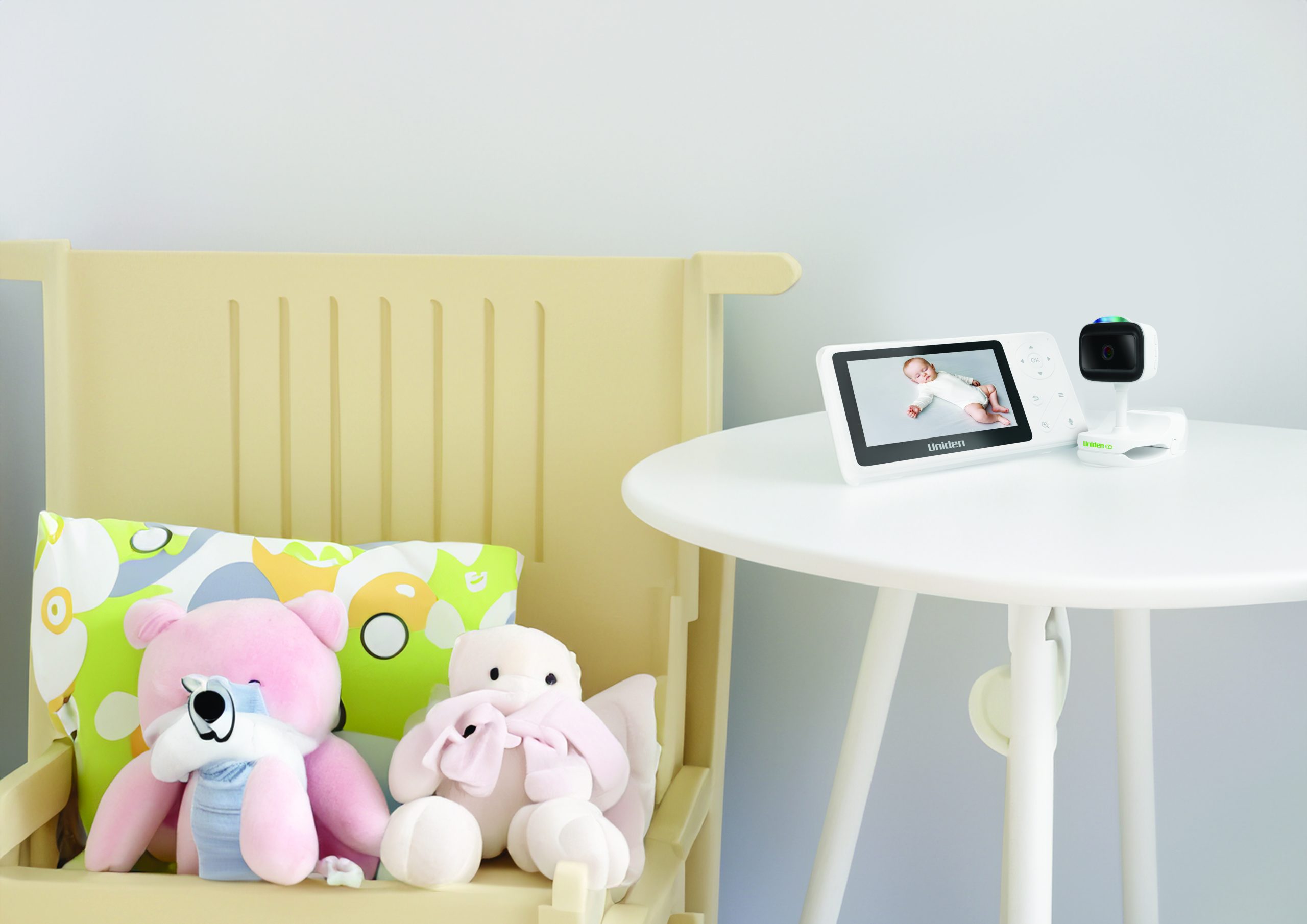 Uniden's latest Baby Monitor lets you set the camera almost anywhere