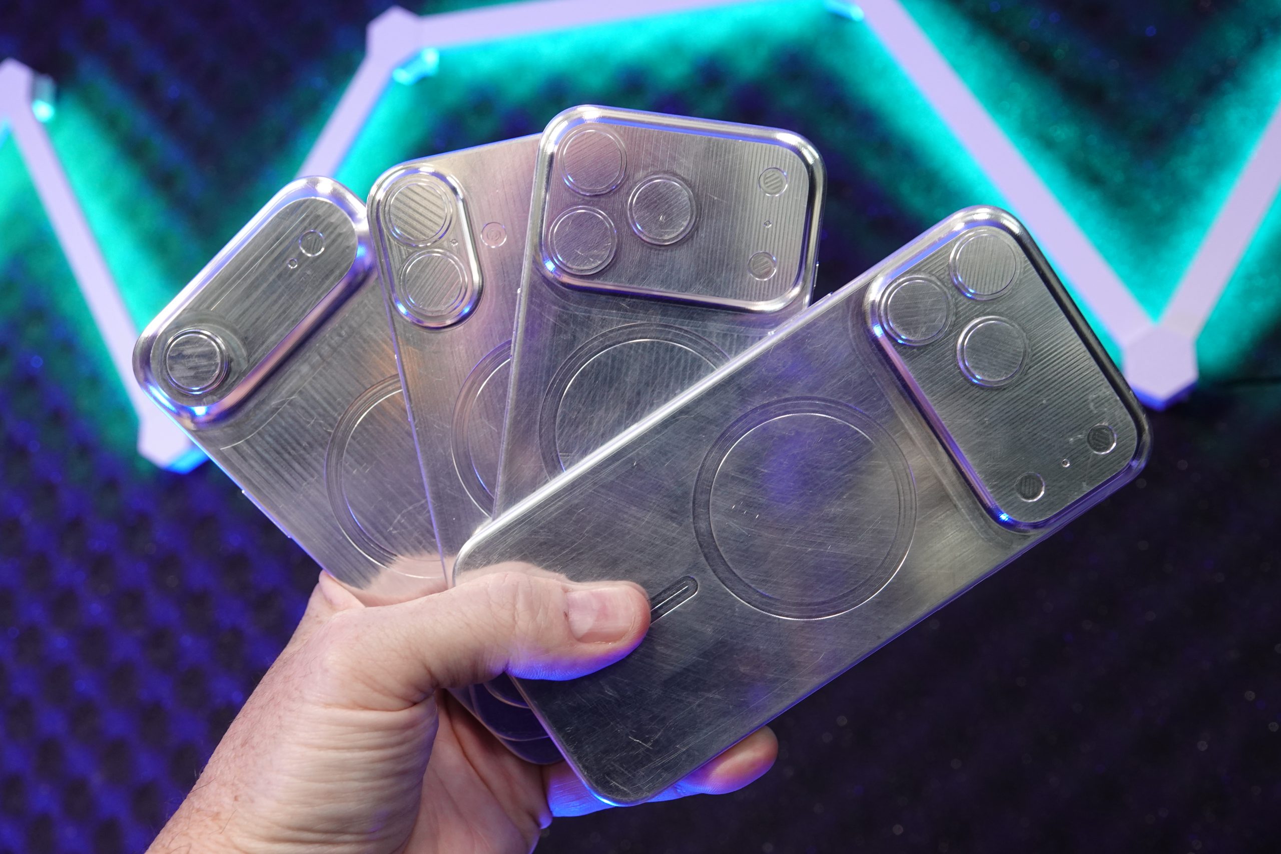 EXCLUSIVE VIDEO - iPhone 17 Air leaked, dimensions of iPhone 17 range ...