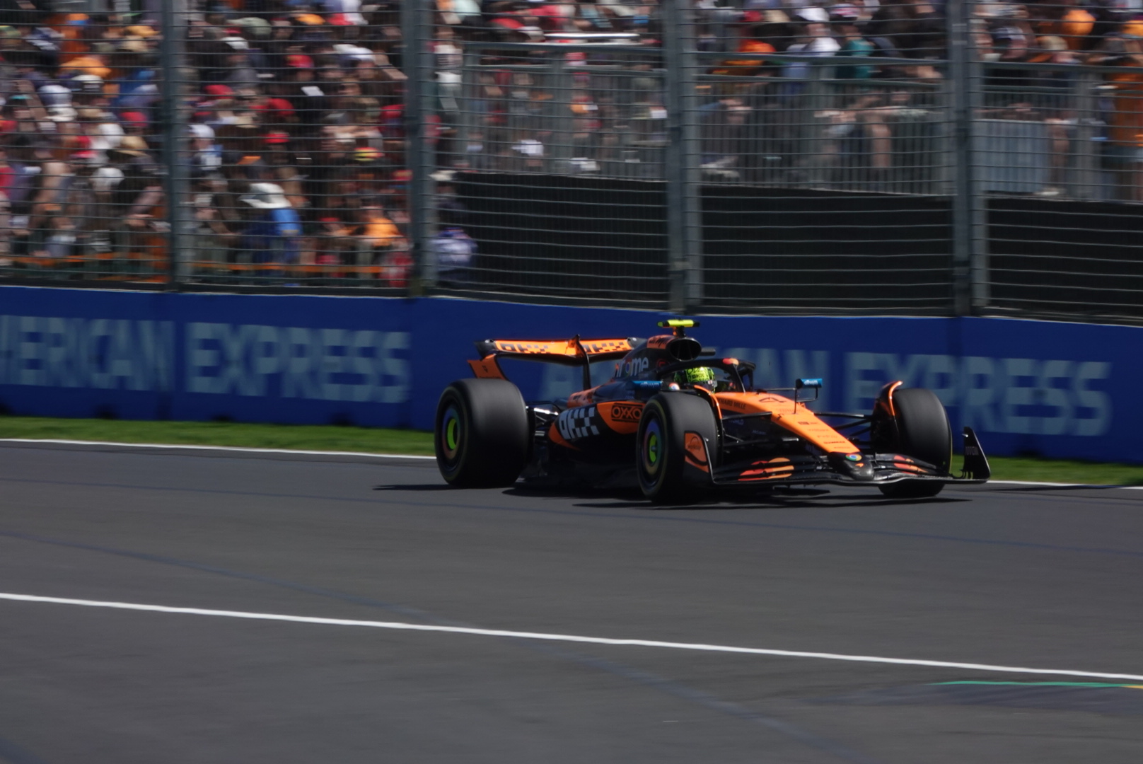 Australian Formula One Grand Prix sets records at the track and on TV