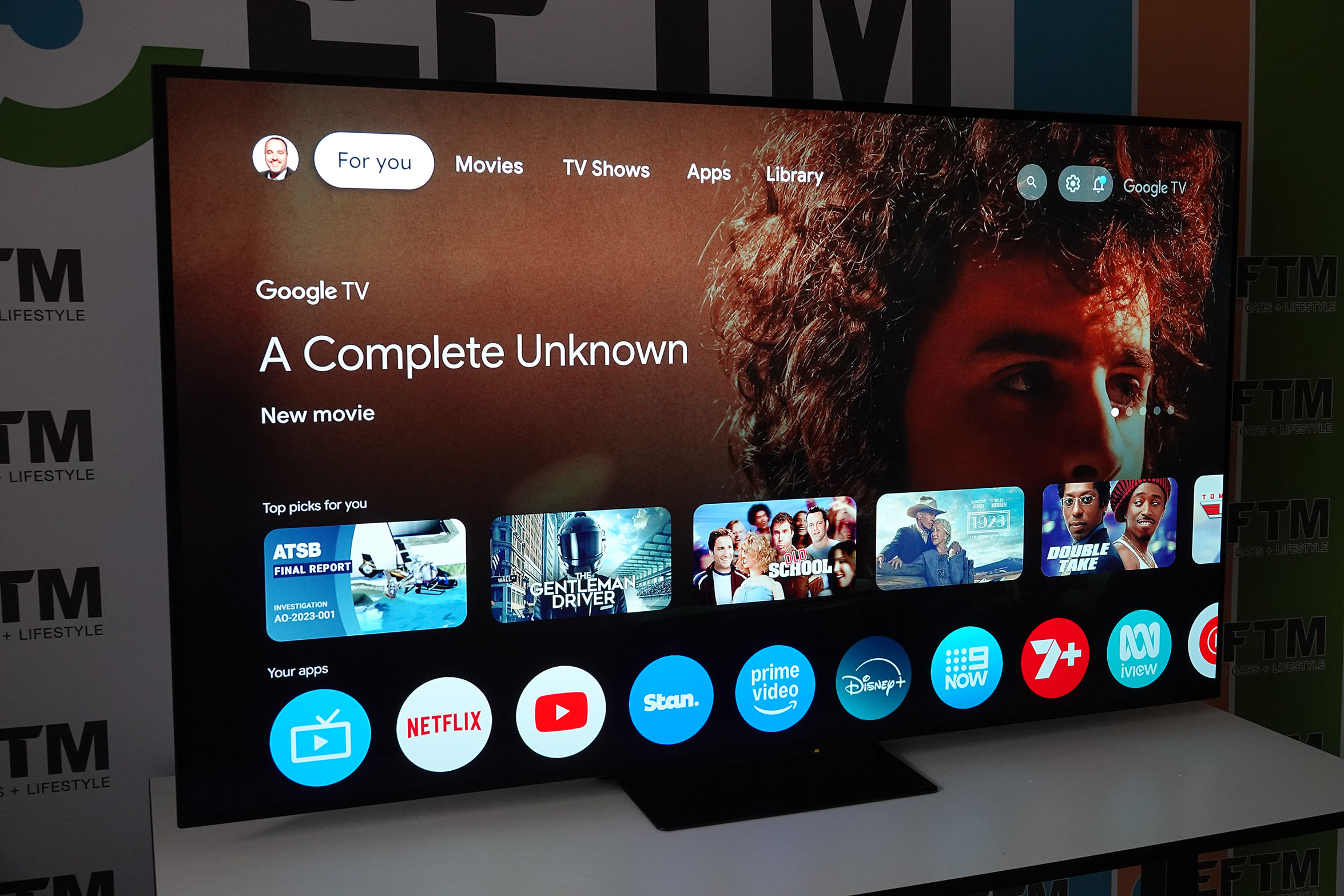 Kogan sells OLED TVs? How good could it be? Kogan OLED 4K 120Hz Smart ...