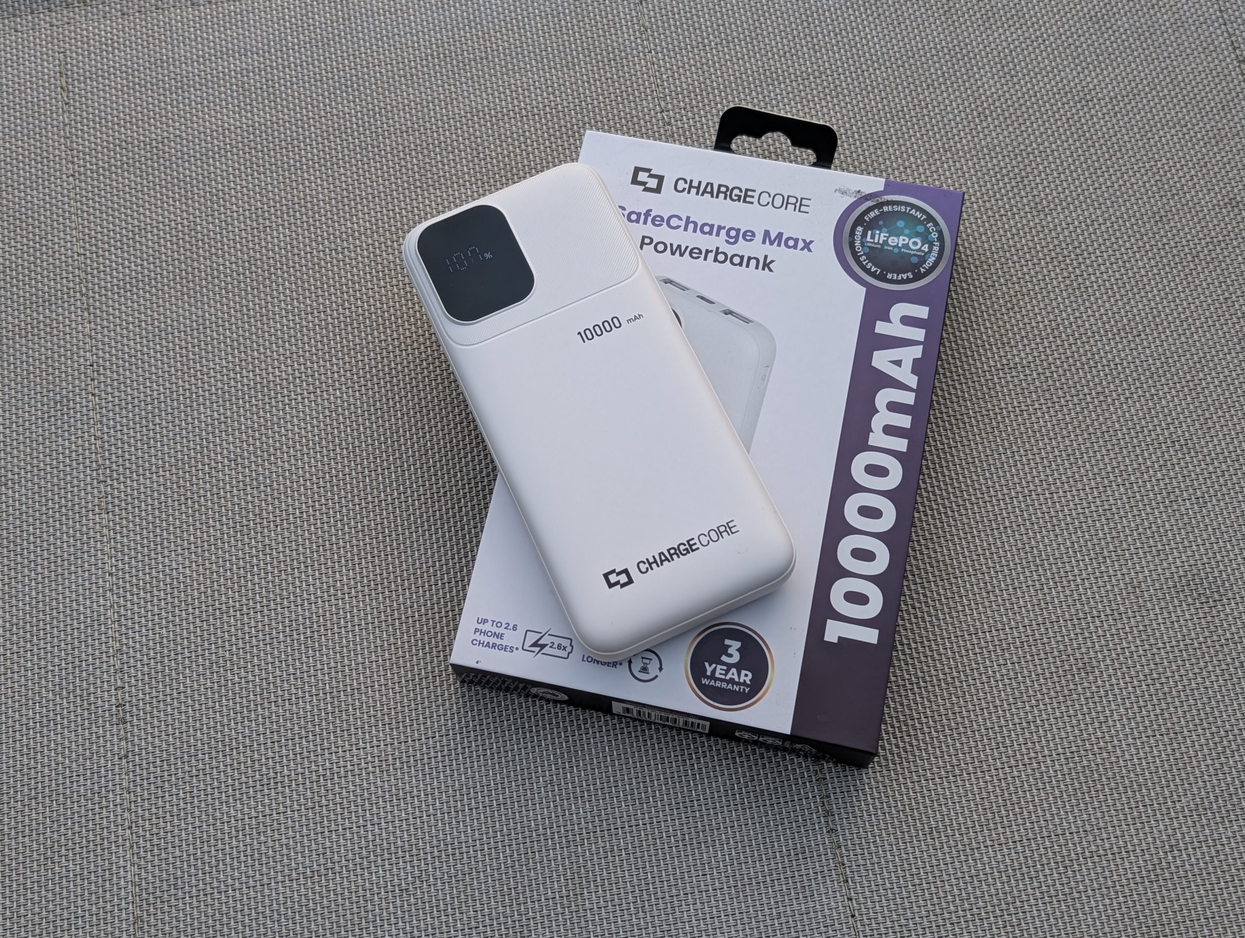 Review: Chargecore SafeCharge Max 10,000mAh charger -- Australia's ...