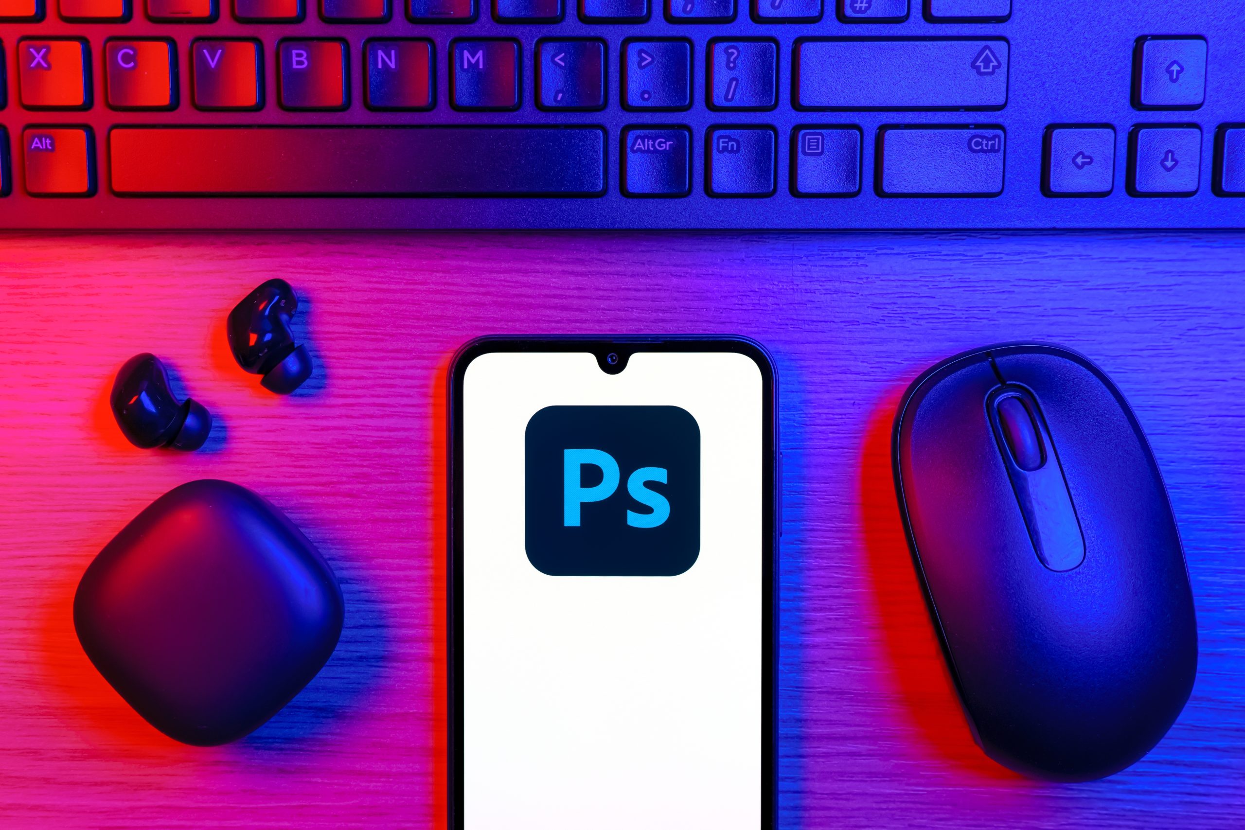 Adobe Photoshop comes to Android - And it’s free (for now)