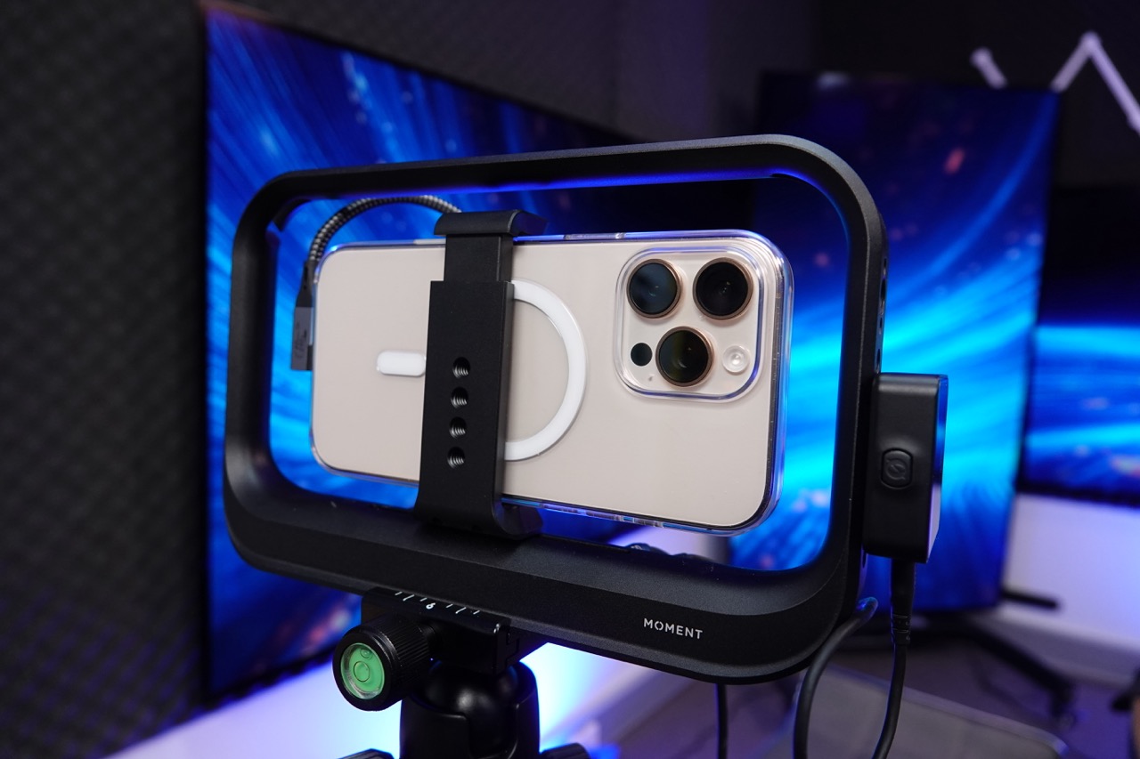 Kajal hot sex videos great tempting breasts C-cups, soft