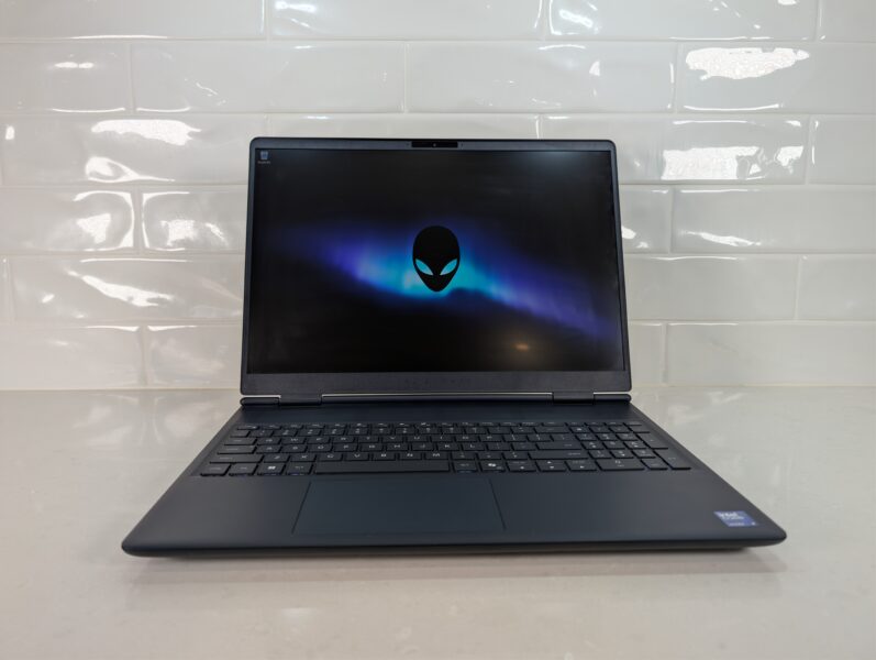 Alienware 16X Aurora (AC16251) Gaming Laptop Review: A stealth value ...